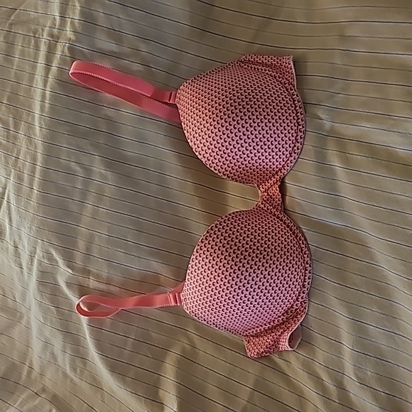 GAP | Intimates & Sleepwear | Gap Hot Pink Pushup Bra Womans Size 36b ...